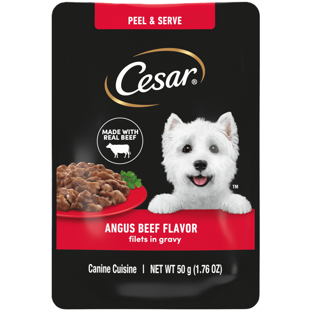 Filets in Gravy Angus Beef Mini-Pouch Dog Food | CESAR®
